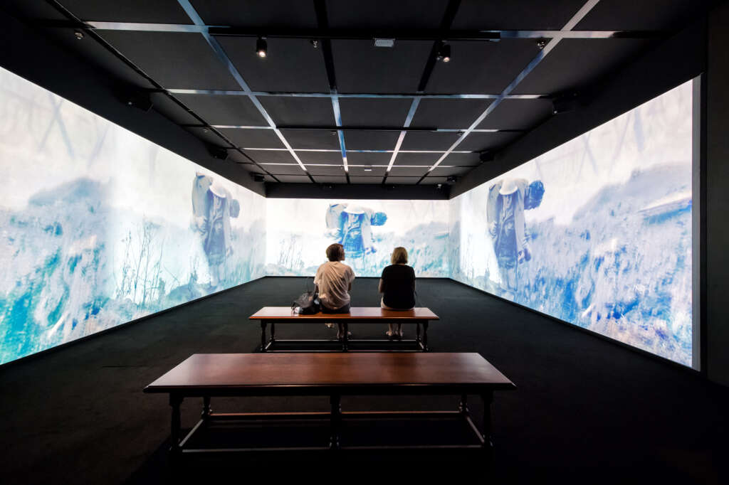 Mather & Co | W5 Science and Discovery Centre